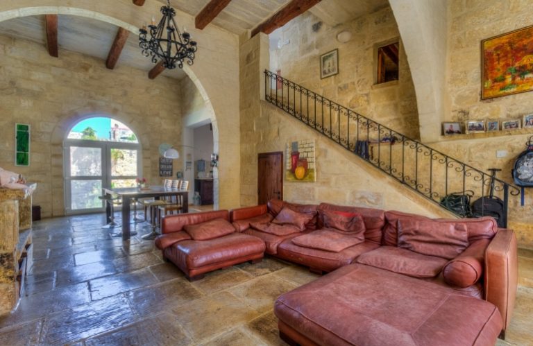 The Traditional Maltese house - Architecture from Malta - Lazy Penguins