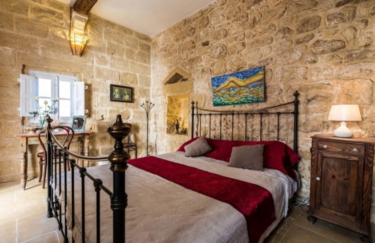 The Traditional Maltese house - Architecture from Malta - Lazy Penguins