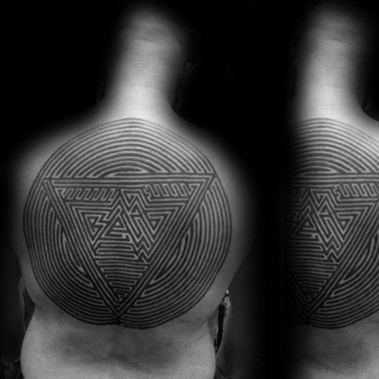 Top 30 Maze Tattoos For Men