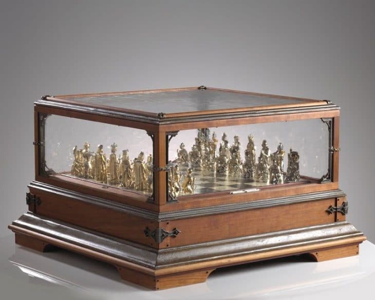 The Most Expensive Chess Sets in the World - Lazy Penguins