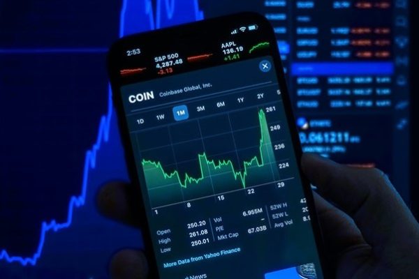 What Is Swap in Cryptocurrency? A Beginners Guide - Lazy Penguins What Is Swap in Cryptocurrency? A Beginners Guide - Lazy Penguins