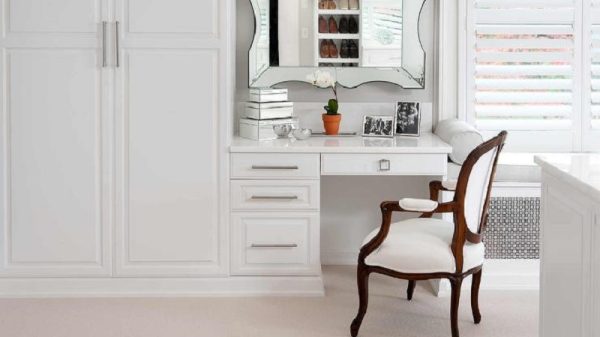 6 Luxury Walk-in Wardrobe Design Ideas That Will Make Your Jaw Drop